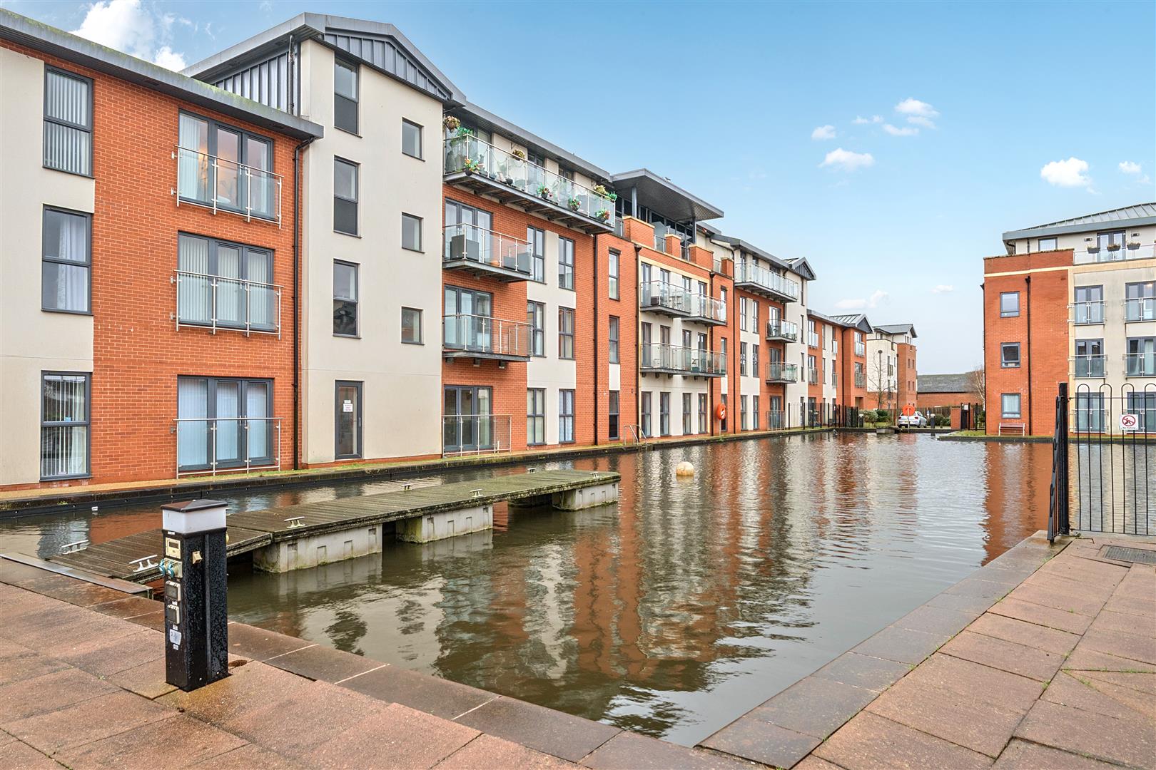 Flat 22, Severn View, Larch Way, Stourport-On-Severn, DY13 9FE | Estate ...